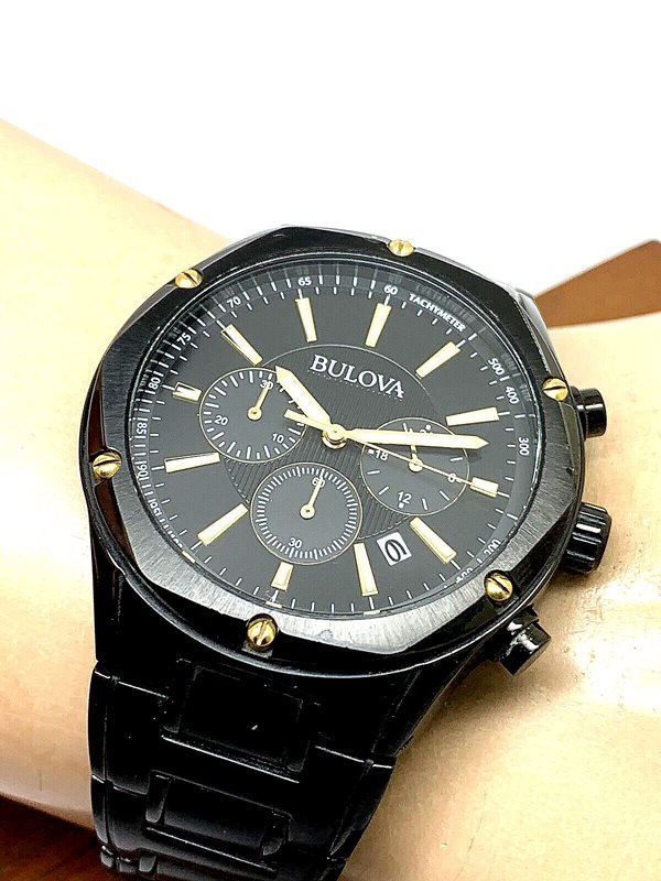 98B287 שעון בולובה שחור דגם כרונוגרף לגברים | מחוגים זהב זוהרים | שעון ...